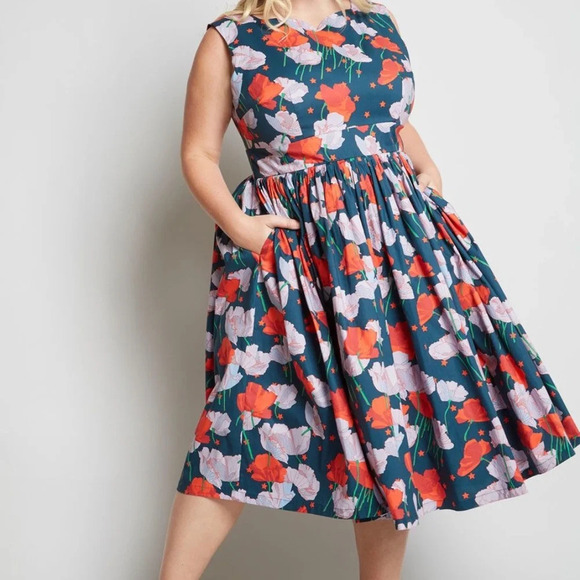 Modcloth | Dresses | Modcloth Fabulous Fit And Flare In Tulips | Poshmark